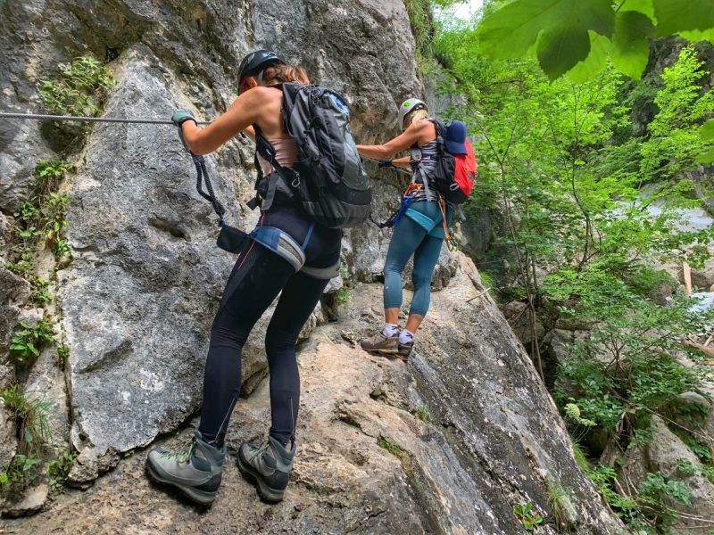 Slovenske ferate zbrane na enem mestu – Tadeja naokrog
